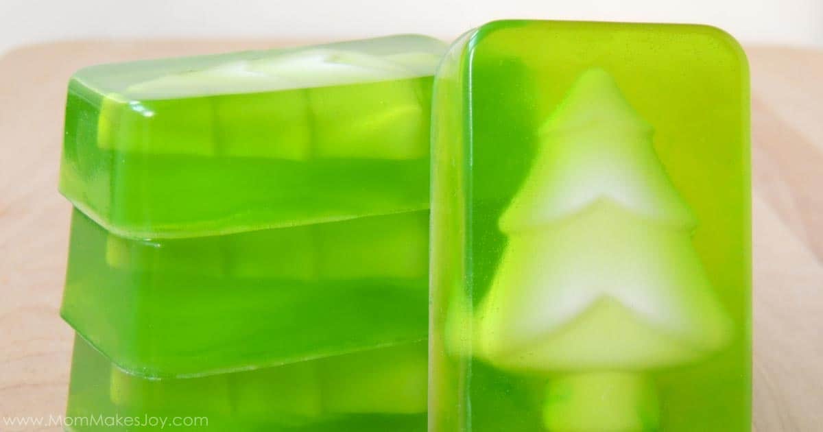 DIY Christmas Tree Soap - A tutorial! - Mom Makes Joy
